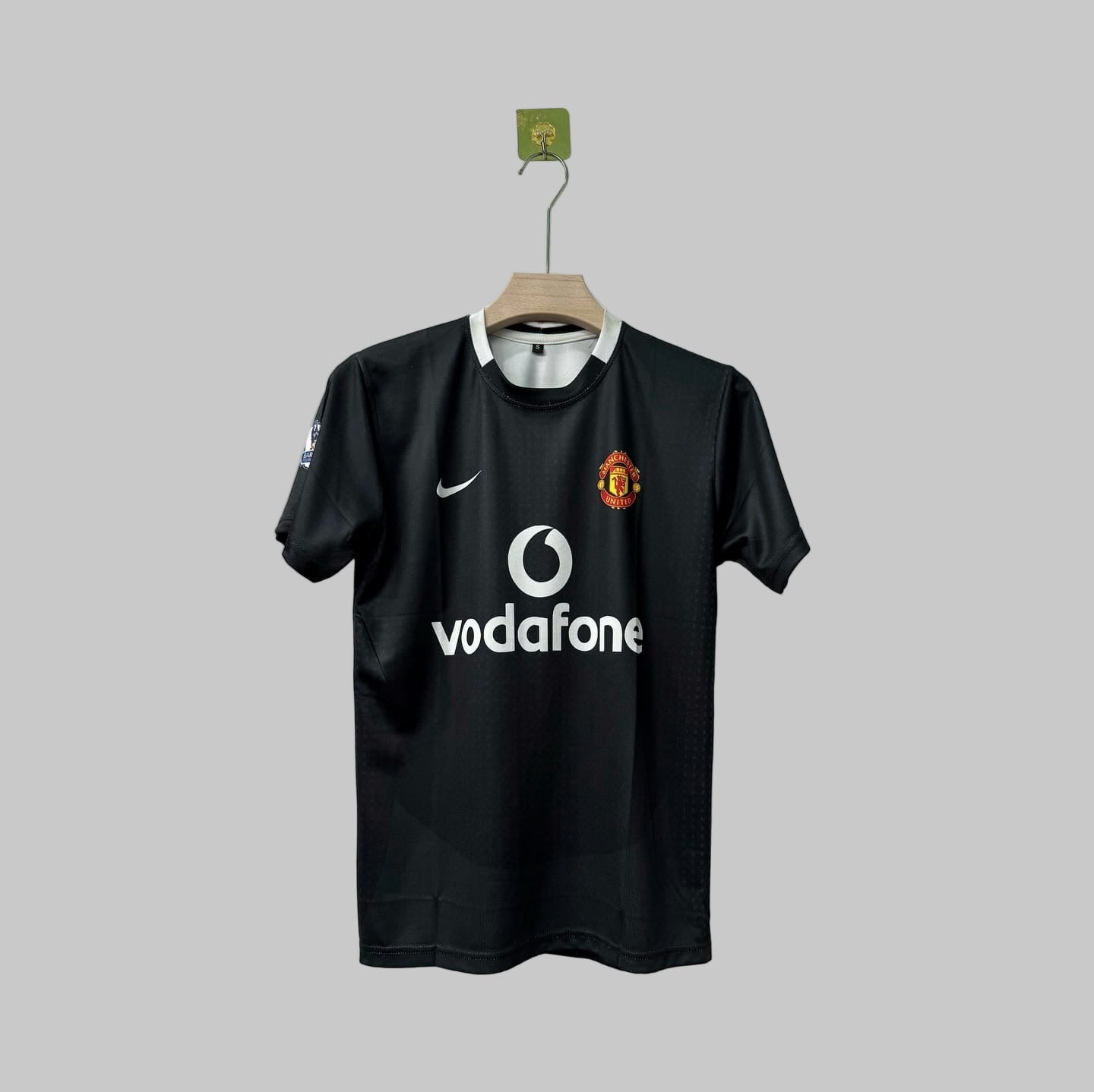 CR7 MANCHESTER UNITED RETRO KIT – JERSEY HUT